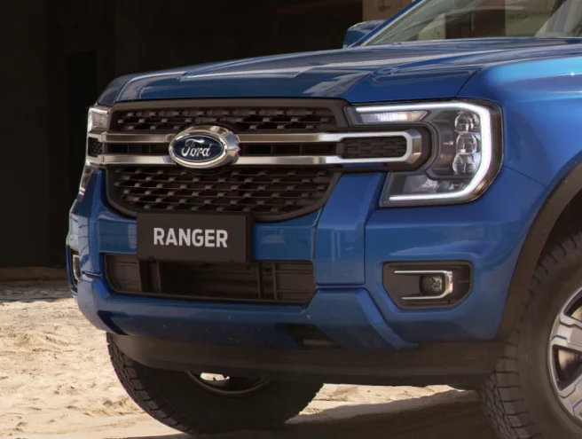 Ford Ranger XLT 4x2 2024 | 5-Seater Pickup Truck | Ford PH